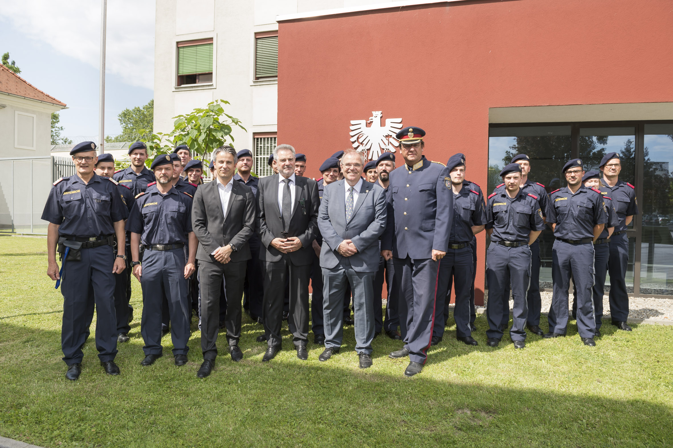 Vizekanzler-Besuch in JVA Karlau - Stadtportal der Landeshauptstadt Graz